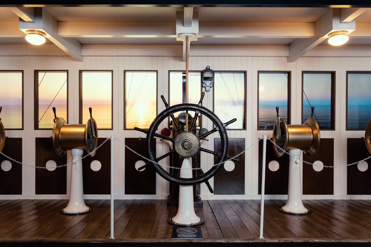 Titanic: An Immersive Voyage - Union Station